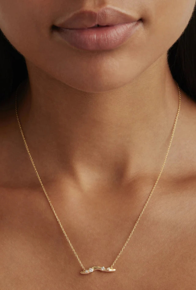 Chasing Tides Necklace - Gold – The General Store